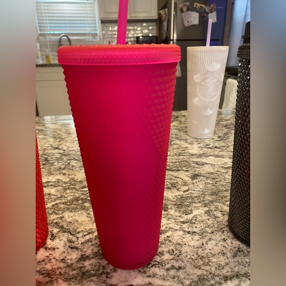 Starbucks | Kitchen | Venti Pink Diamond Studded Soft Touch | Poshmark